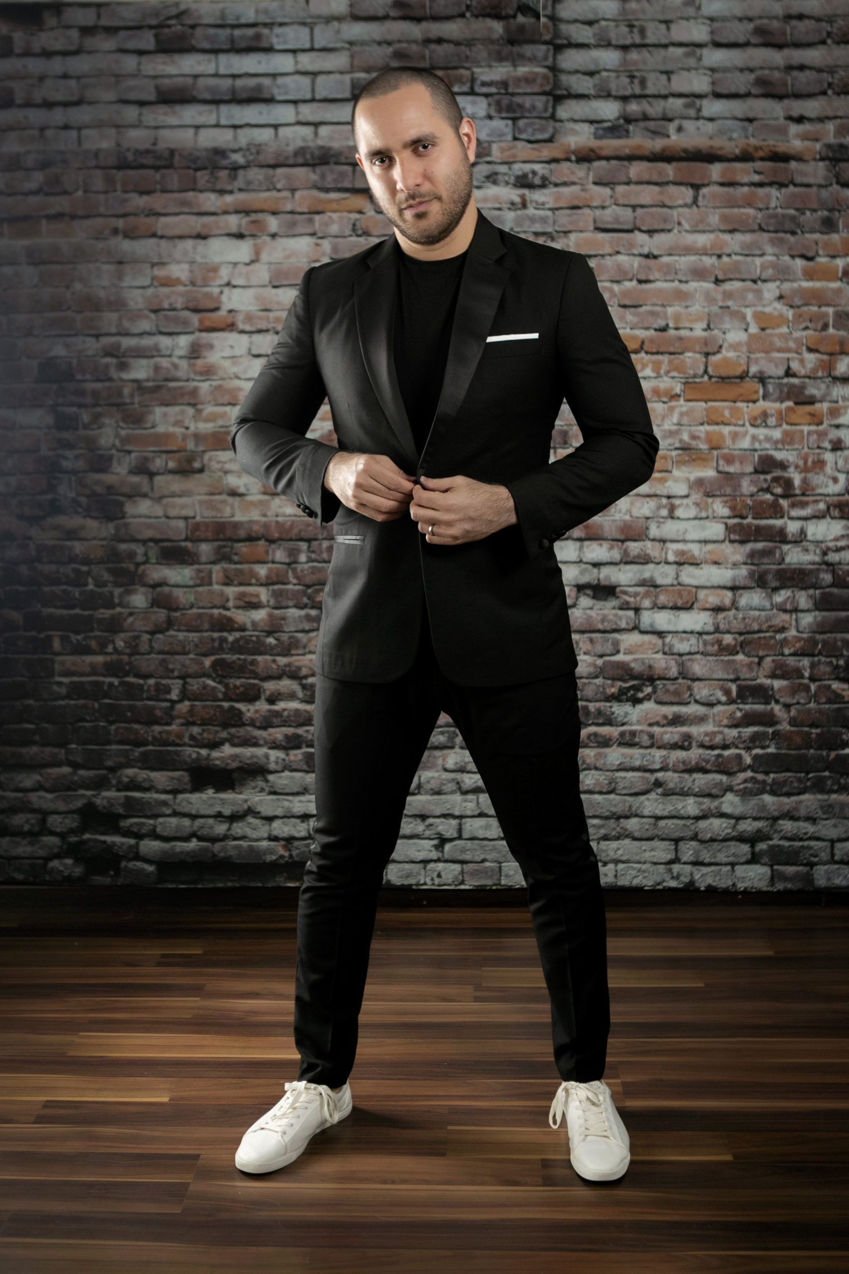 ¿Con qué vuelve a las tablas Raeldo López?