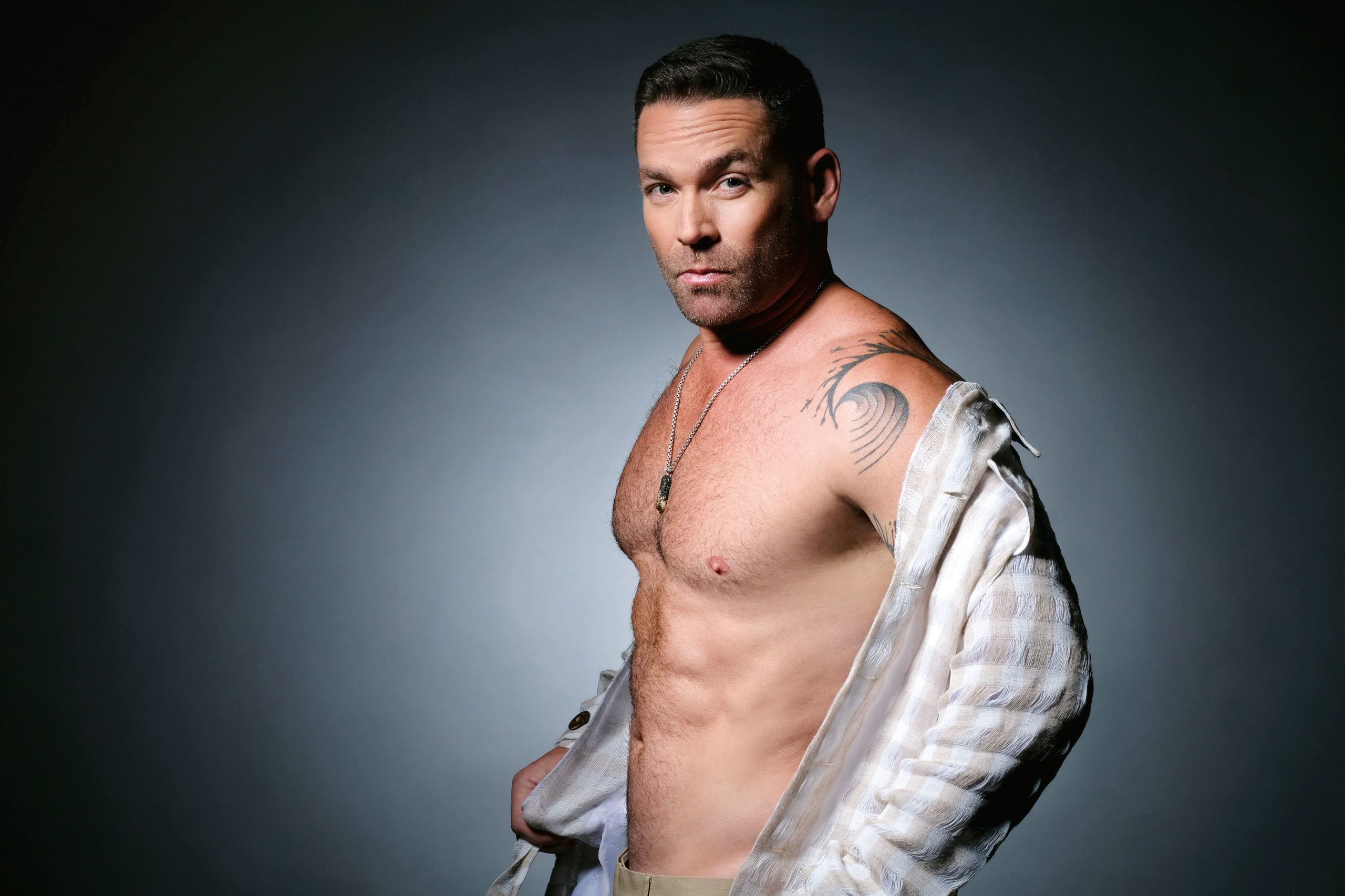 Oh! Hot men... Jaime Mayol - Oh Magazine