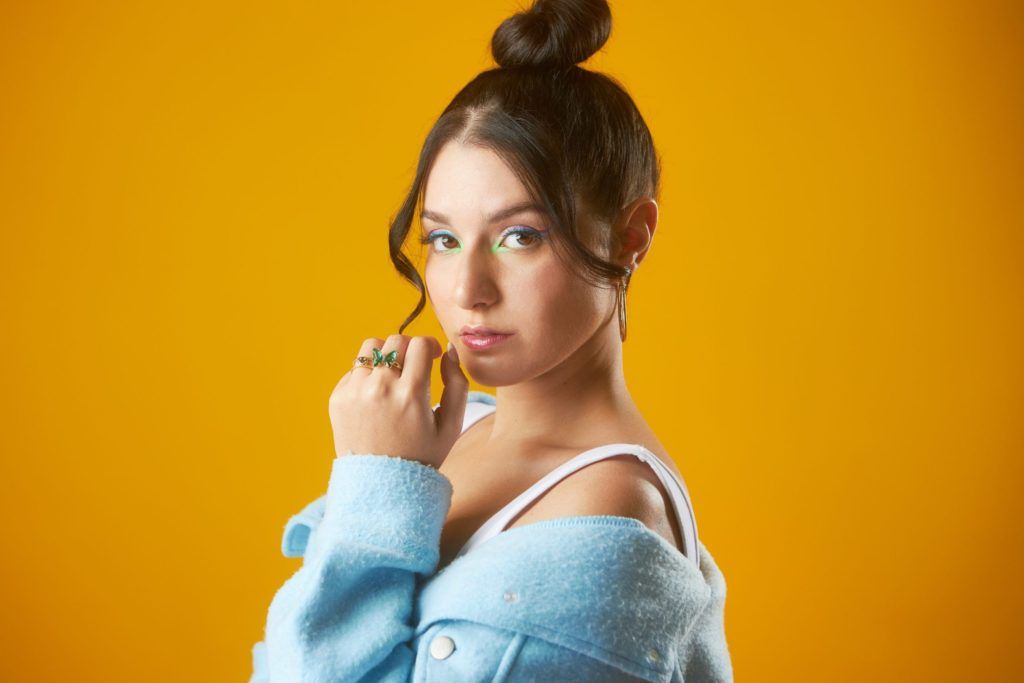 Valentina estrena mañana “LYNFO”