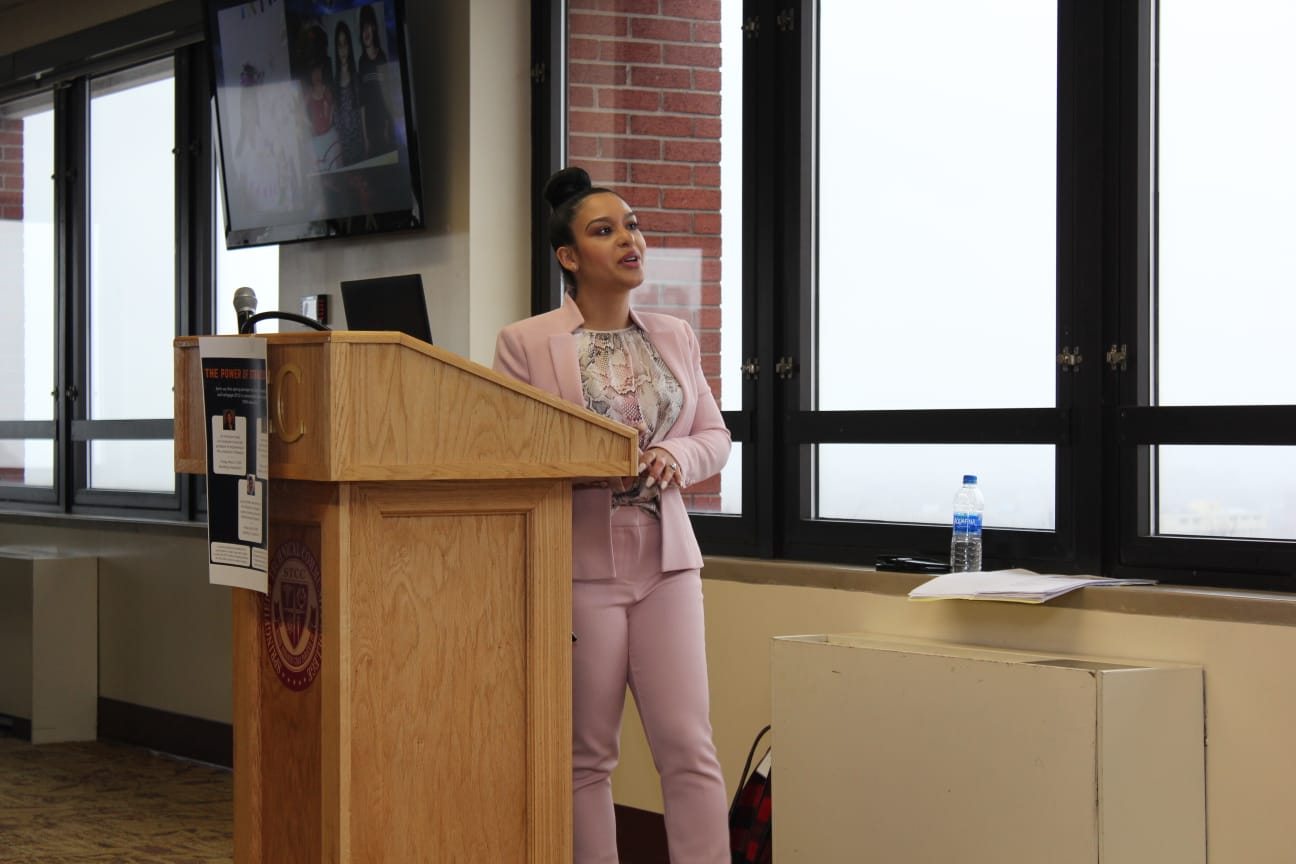Scarlin Hernández, la dominicana que ha logrado posicionarse en la Nasa