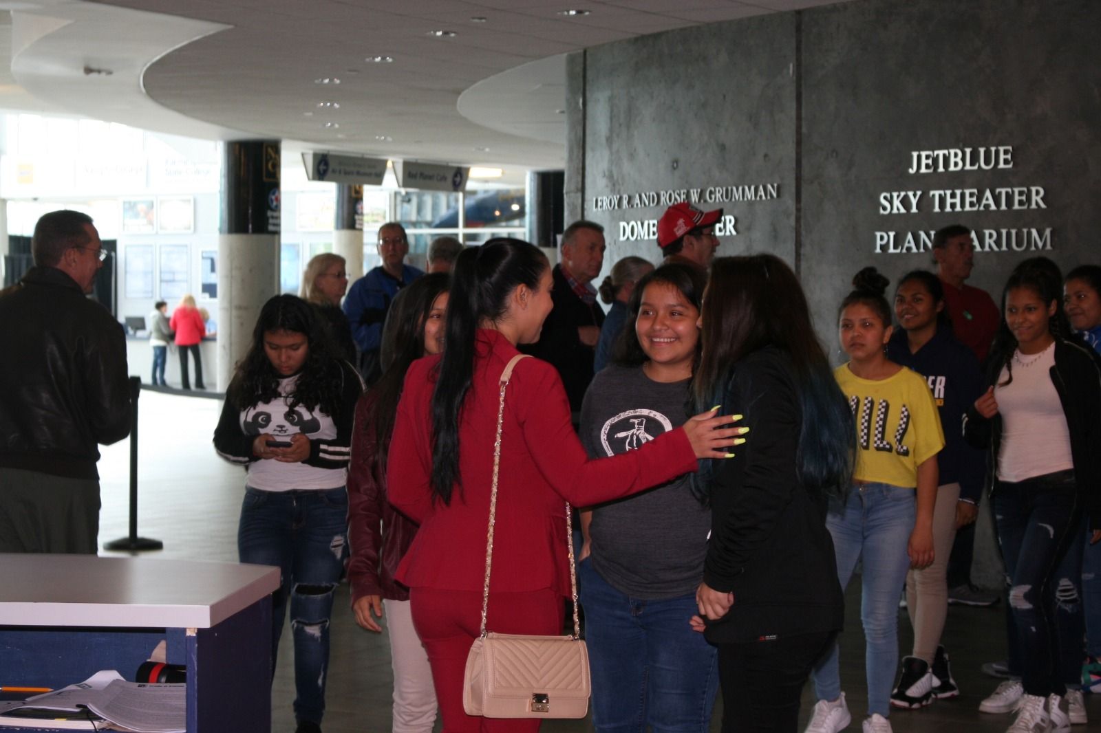 Scarlin Hernández, la dominicana que ha logrado posicionarse en la Nasa