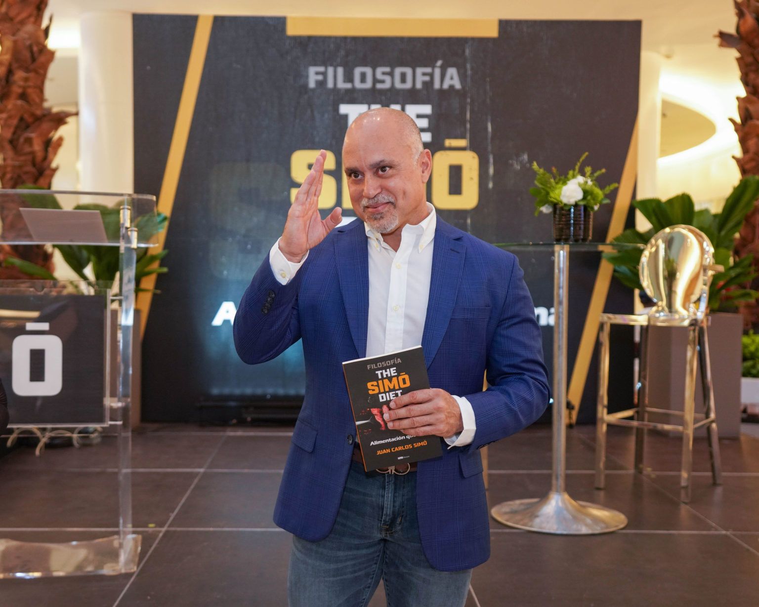 "Filosofia the simo diet": Guía enfocada en la sana alimentación