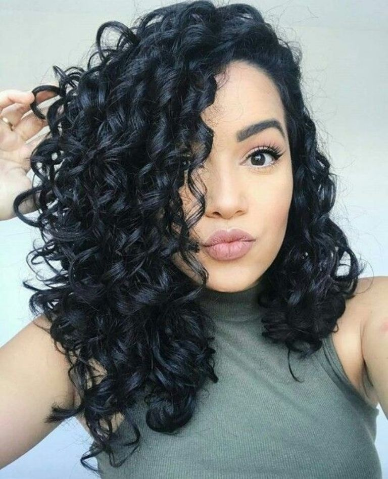 Cinco cortes de cabello perfectos para el pelo rizado