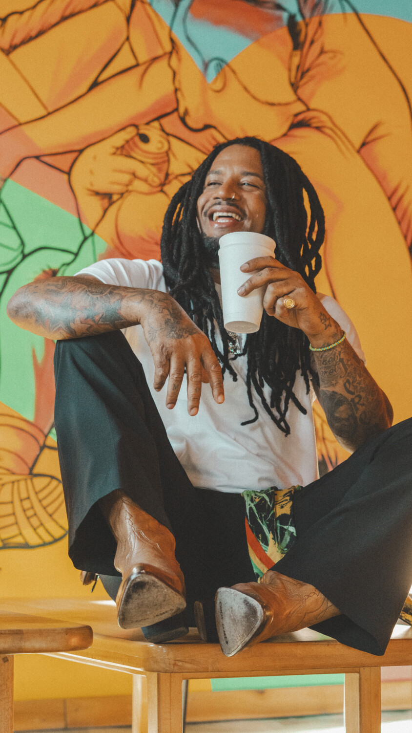 Vakero Deslumbra con su Nuevo Sencillo “Vaso Fom” y Llama a la ...