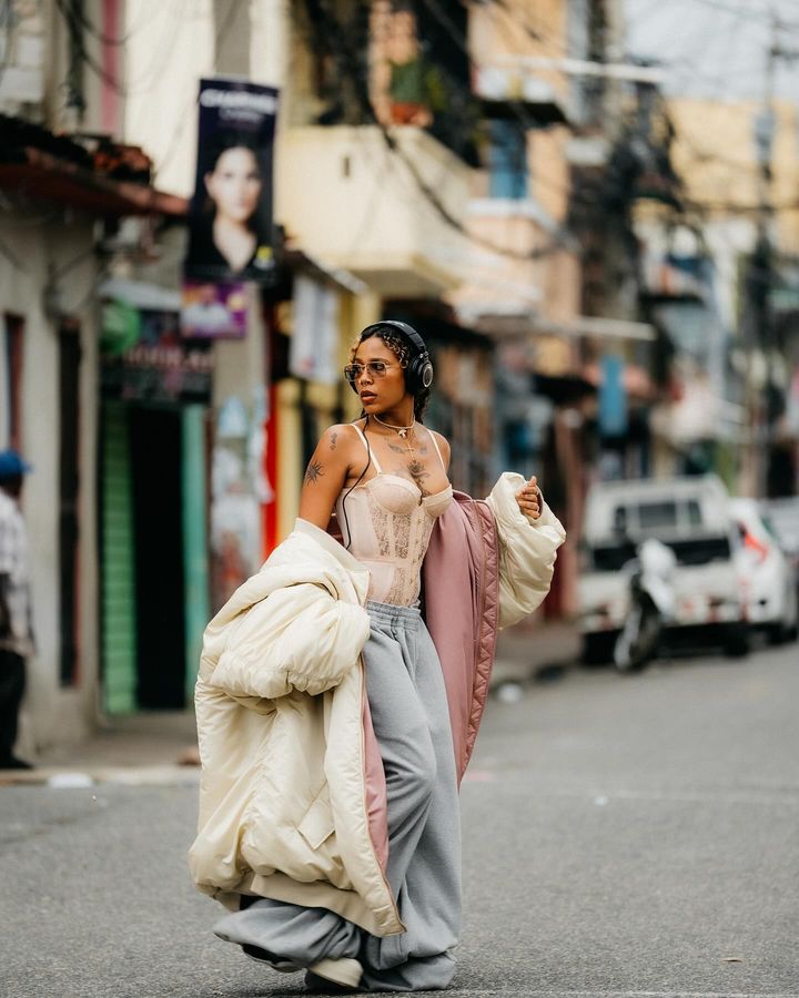 Sol, el nuevo sencillo de Tokischa donde repasa su pasado y celebra la ...