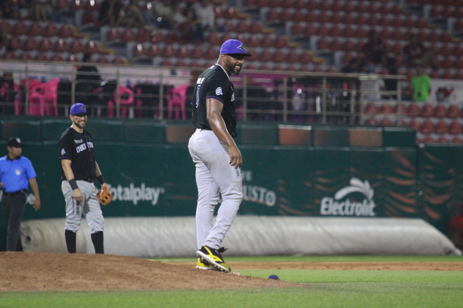 Jhan Mariñez: El lanzador que se inspiró en sí mismo para hacer historia