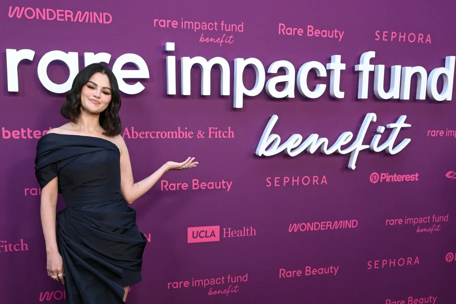 Selena Gómez un iconos de la belleza y la naturalidad