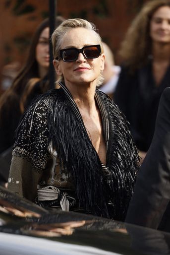 Sharon Stone asiste al desfile de Antonio Marras