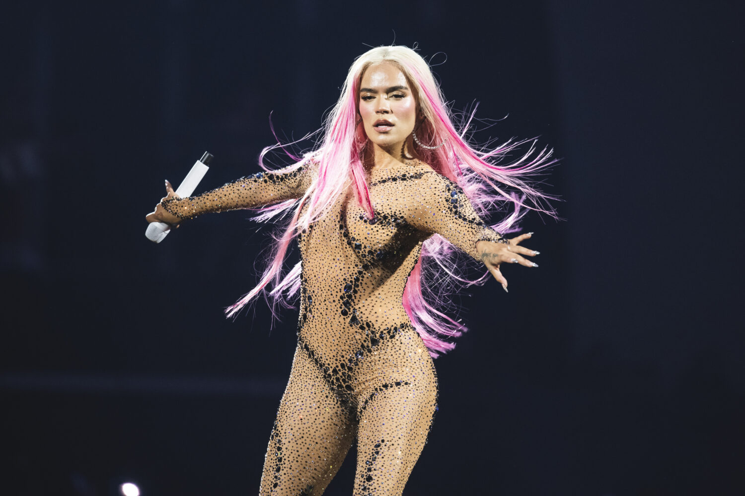 Karol G estrenará documental en Netflix de su gira MSB